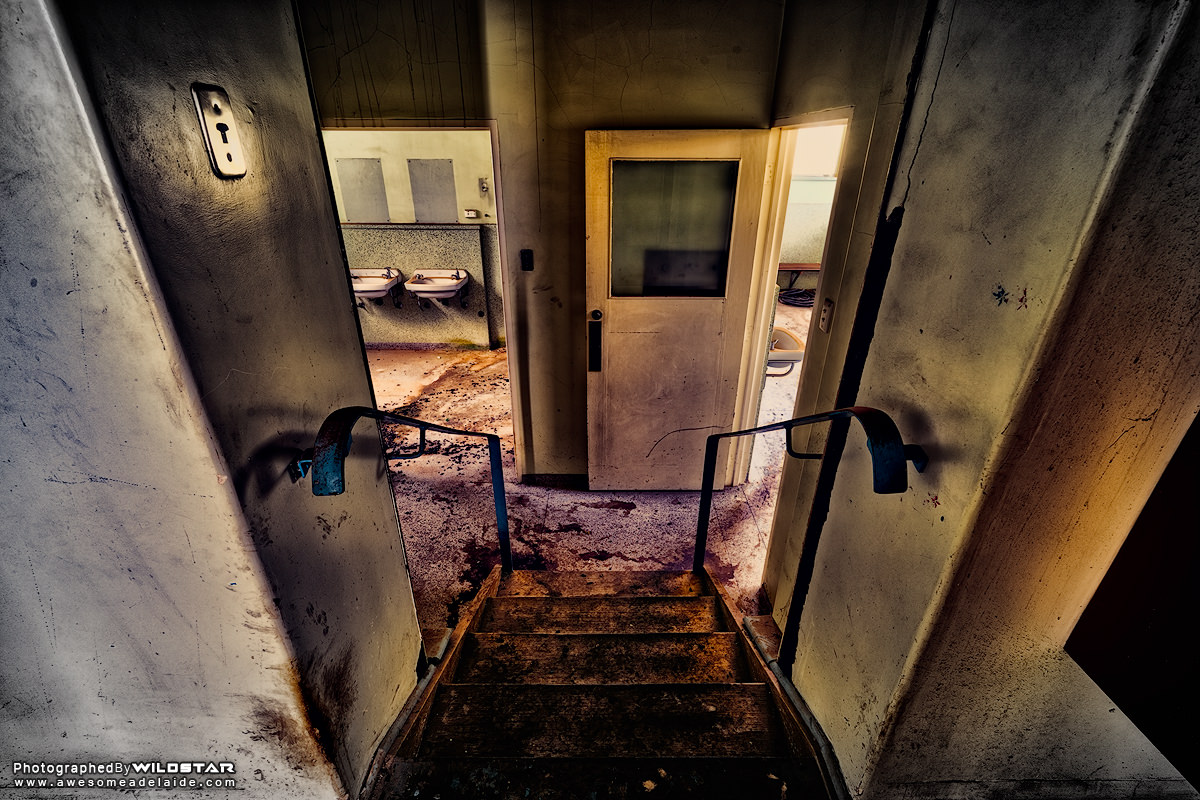Urban Exploring: Erindale Ward Glenside Hospital — Adelaide